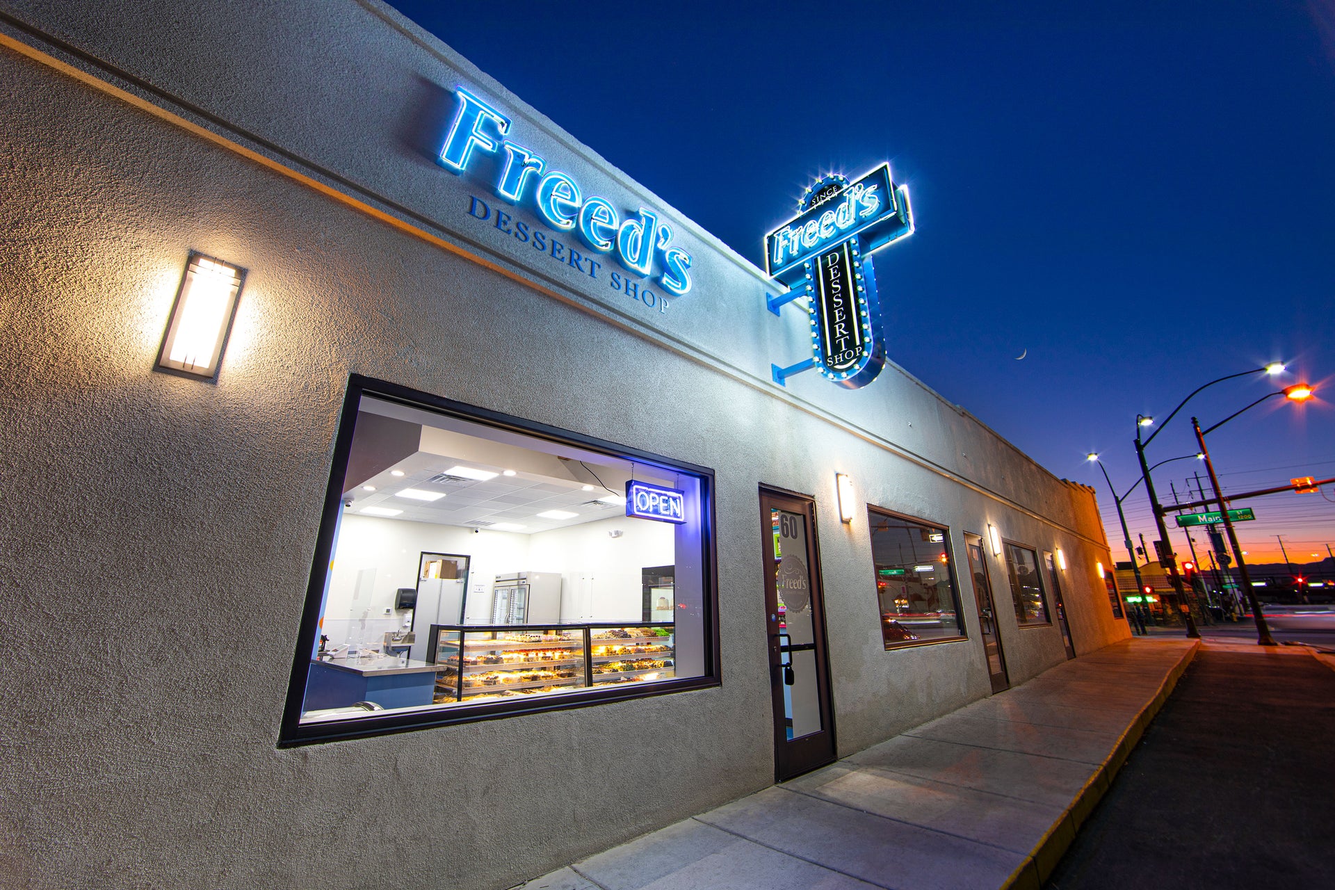 Freed's Dessert Shop Downtown – Freed's Bakery